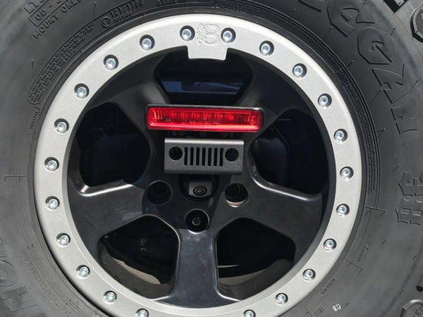 MOPAR Center High-Mount Stop Light (CHMSL) Relocation Kit for 18-up Je ...